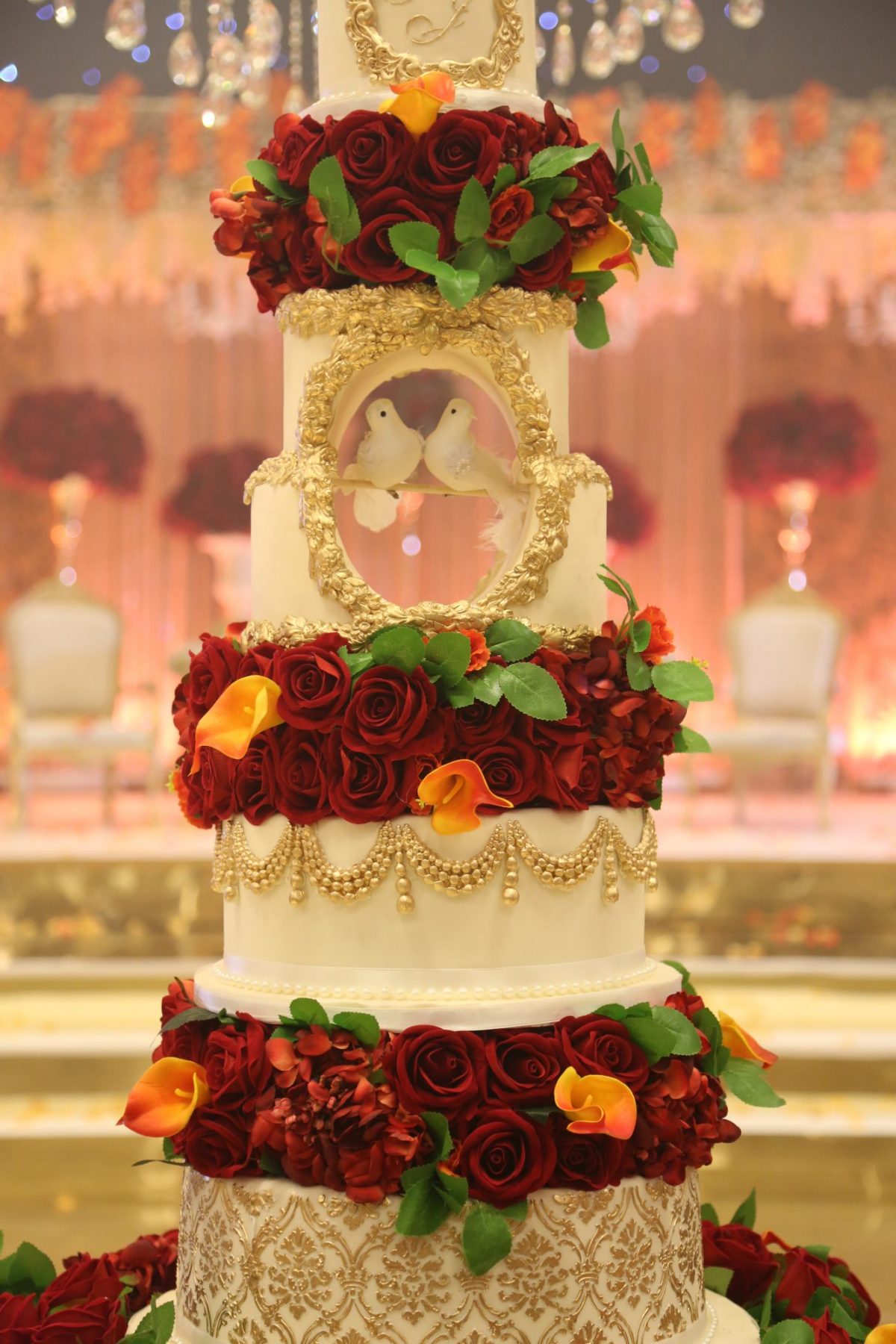 Ghost table 1003 – Asian Wedding Cakes